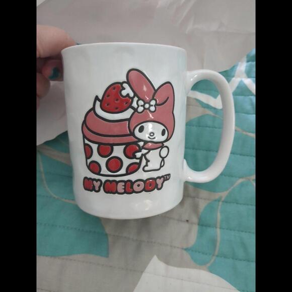 Hello Kitty | Other | Hello Kitty My Melody Pink Strawberry Mug Sil ...